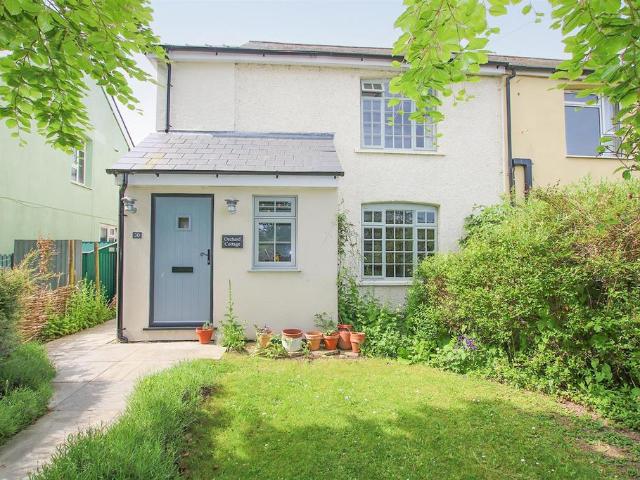 4 bedroom cottage for sale