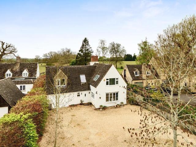 4 bedroom cottage for sale