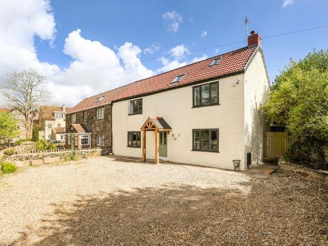 4 bedroom cottage for sale