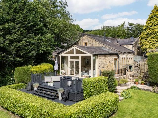 4 bedroom cottage for sale