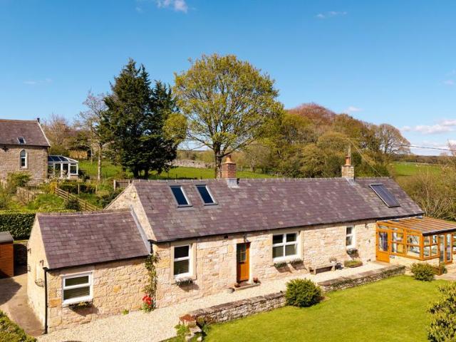 4 bedroom cottage for sale