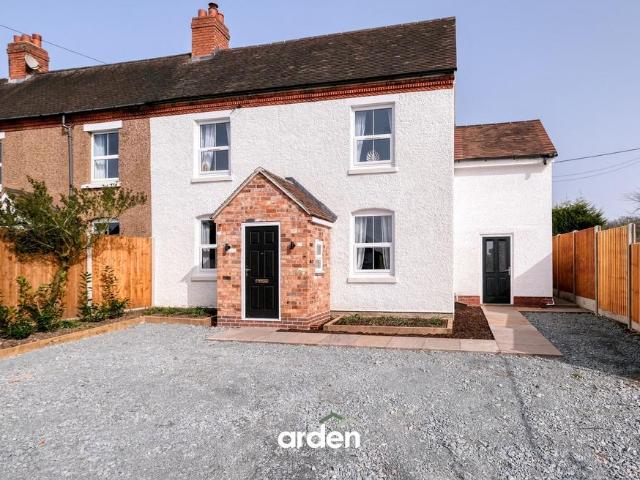 4 bedroom cottage for sale