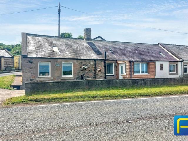 4 bedroom cottage for sale