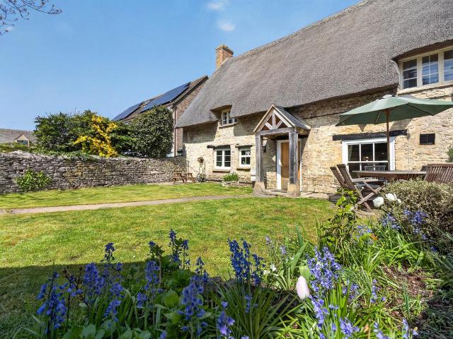 4 bedroom cottage for sale