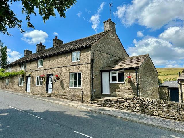 4 bedroom cottage for sale