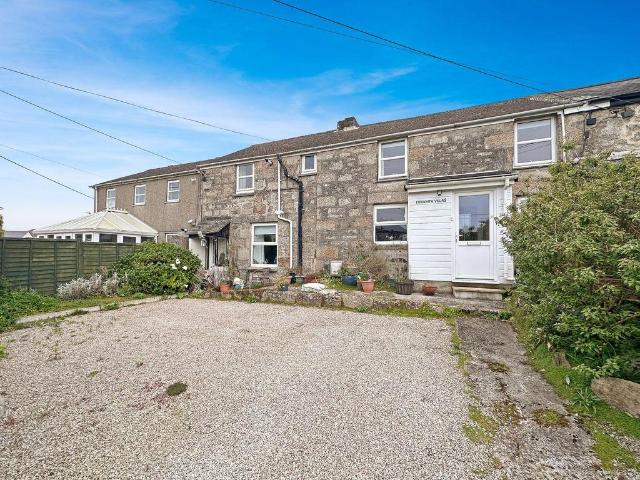 4 bedroom cottage for sale