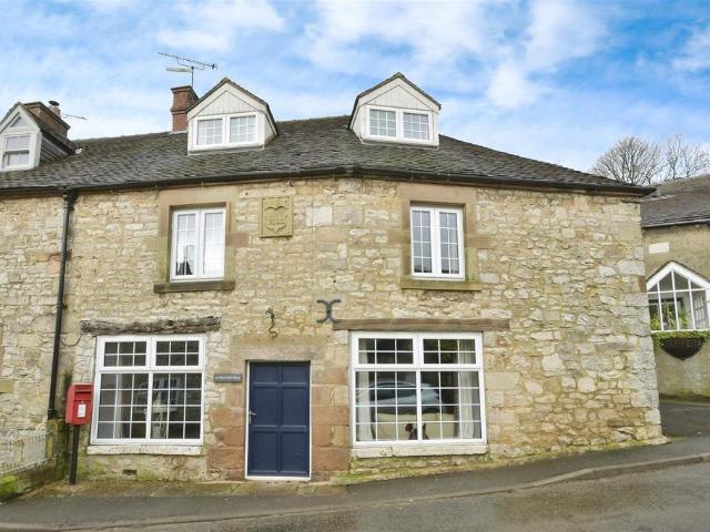 4 bedroom cottage for sale