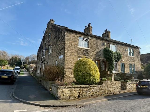 4 bedroom cottage for sale