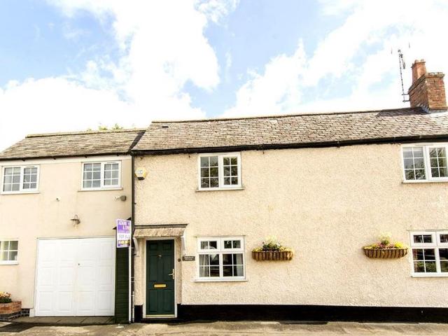 4 bedroom cottage for sale