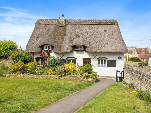 4 bedroom cottage for sale