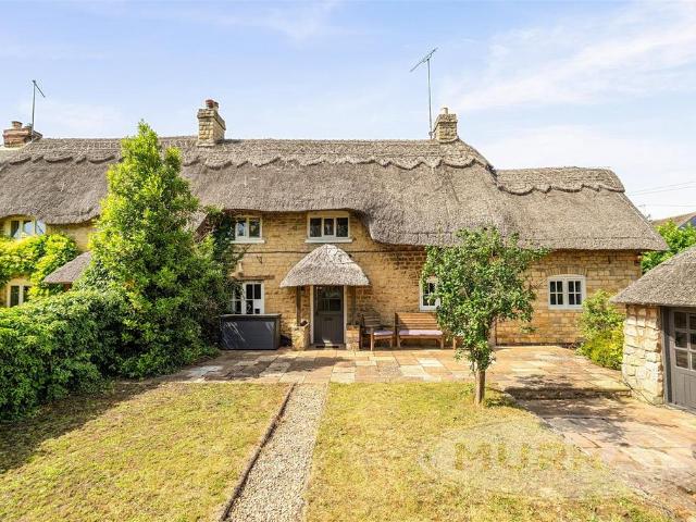 4 bedroom cottage for sale