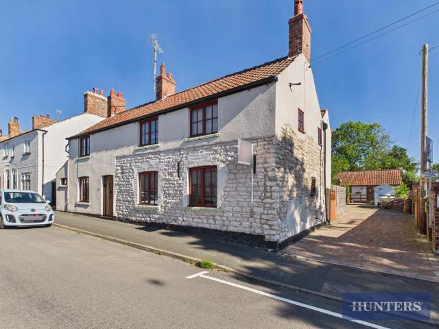 4 bedroom cottage for sale