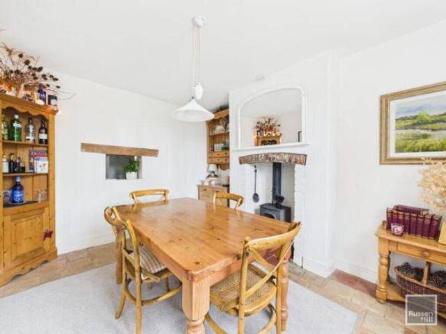 4 bedroom cottage for sale in The Street, Old Costessey, NR8