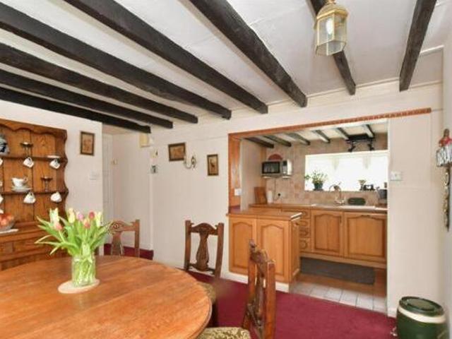4 Bedroom Cottage For Sale In Westergate, Chichester
