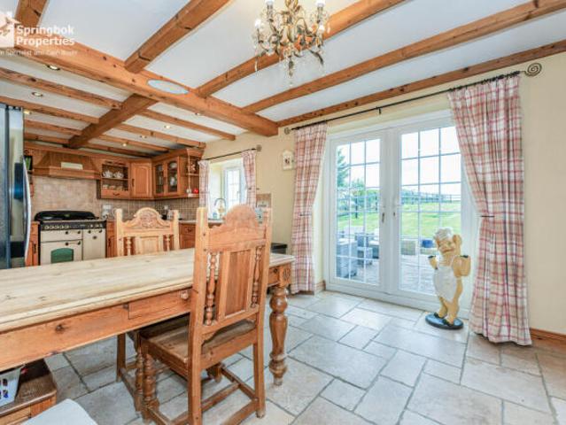 4 bedroom cottage for sale in Chalk Farm Cottages, Green Farm Lane, Shorne, Kent, DA12