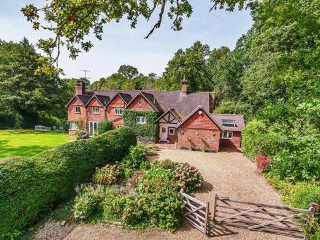 4 Bedroom Cottage For Sale In Fernhurst