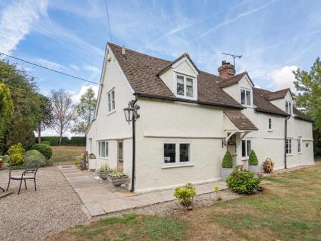 4 Bedroom Cottage For Sale In Fyfield