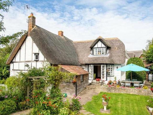 4 Bedroom Cottage For Sale In Keevil