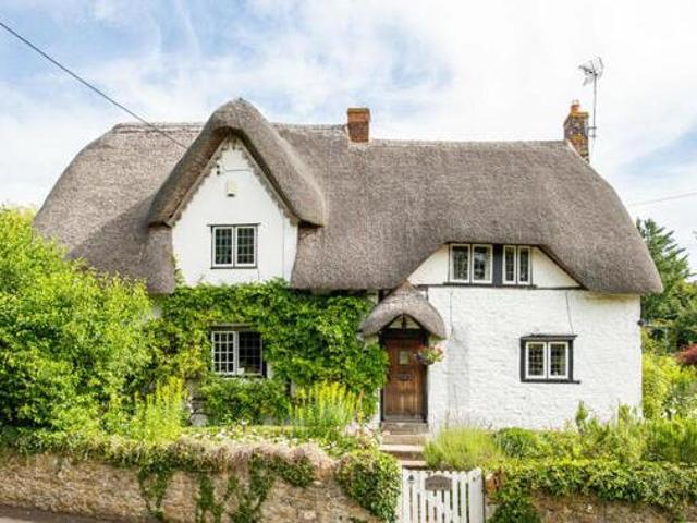 4 Bedroom Cottage For Sale In Keevil