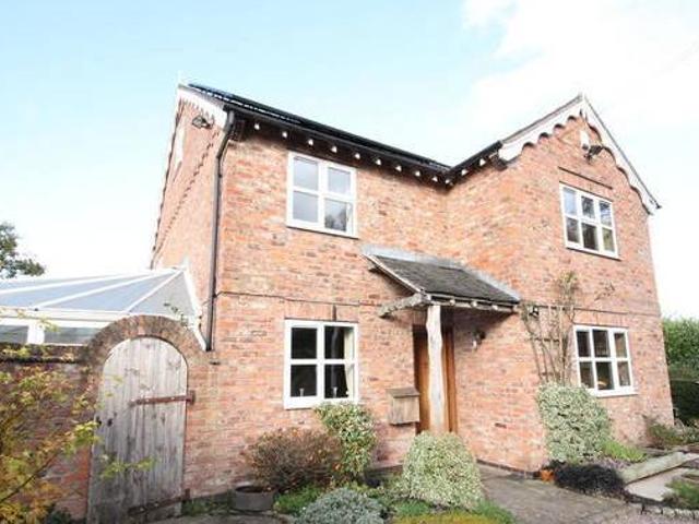 4 bedroom cottage for rent in Davenport Lane Arclid CW11