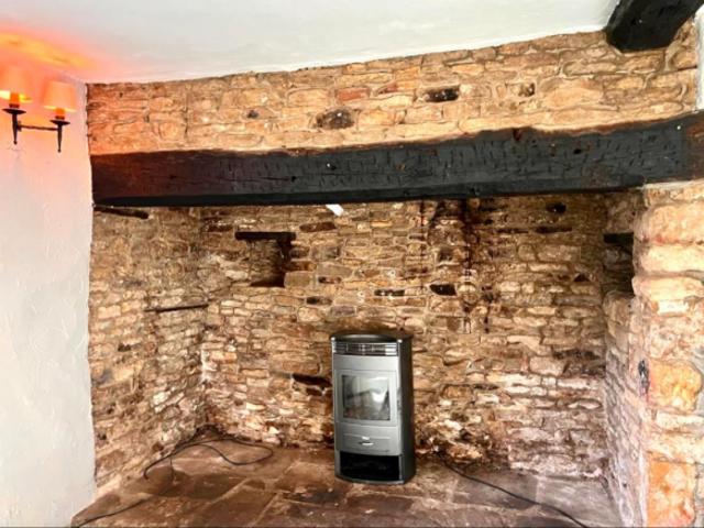 4 bedroom cottage for rent in Orchard Hill, Little Billing, Northampton NN3