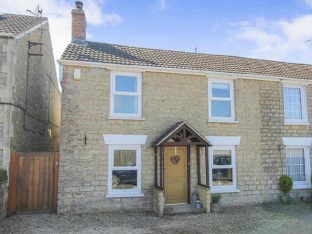 4 Bedroom Cottage For Rent In Purton