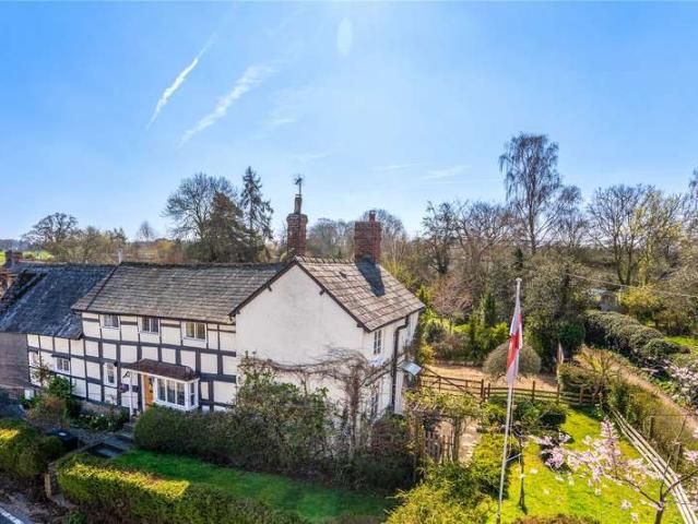 4 Bedroom Cottage House