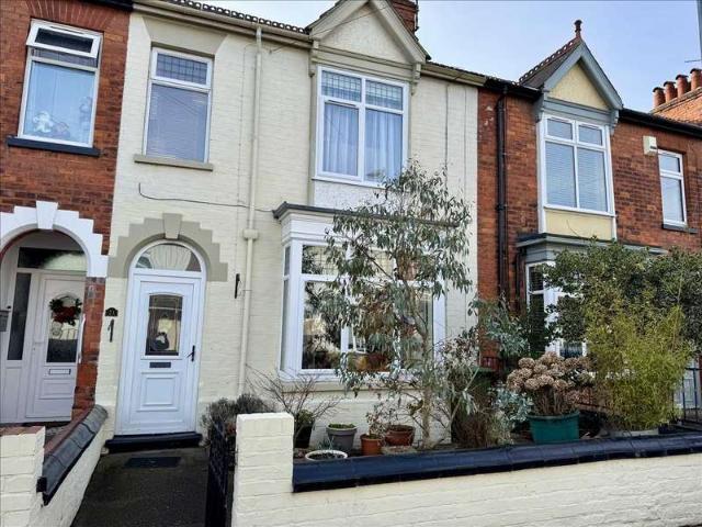 4 Bedroom Cottage House