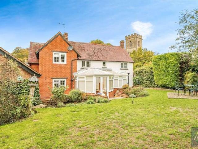 4 Bedroom Cottage House