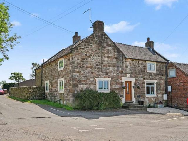 4 Bedroom Cottage House