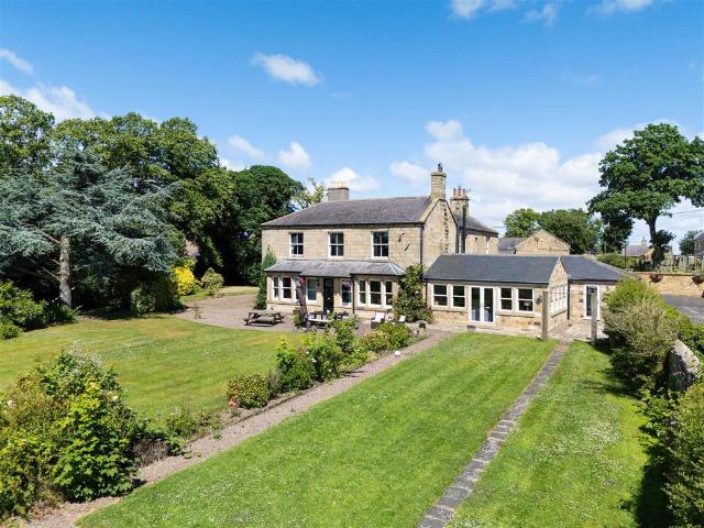 4 bedroom country house to rent