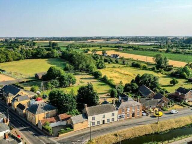 4 Bedroom Country House For Sale In Upwell