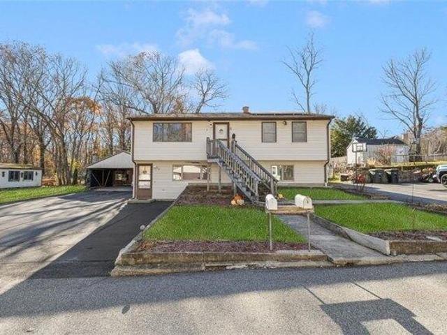 4 bedroom, Coventry RI 02816 103019367