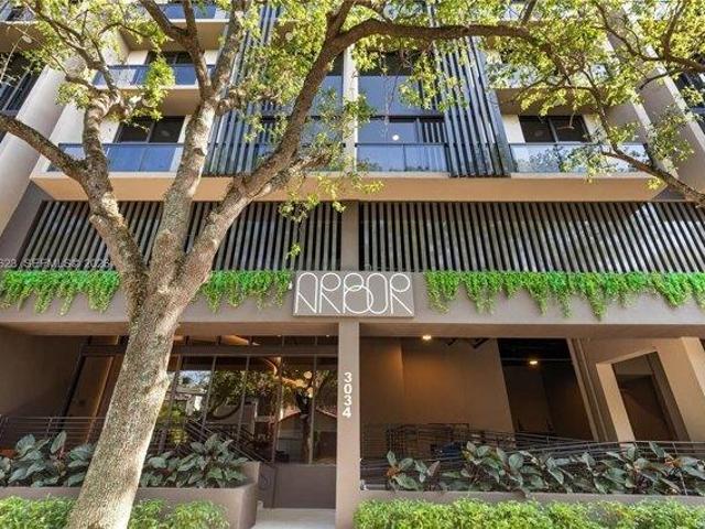 4 bedroom, Coconut Grove FL 33133 104899273
