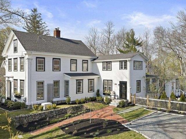 4 bedroom, Cohasset MA 02025 102372580