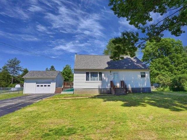 4 bedroom, Colchester VT 05446 104481211