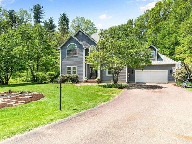 4 bedroom, Colchester VT 05446 104009548