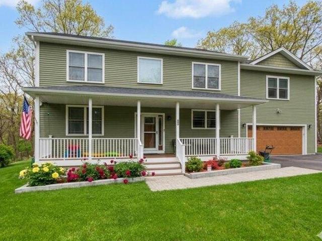 4 bedroom, Colchester VT 05446 LS101659106