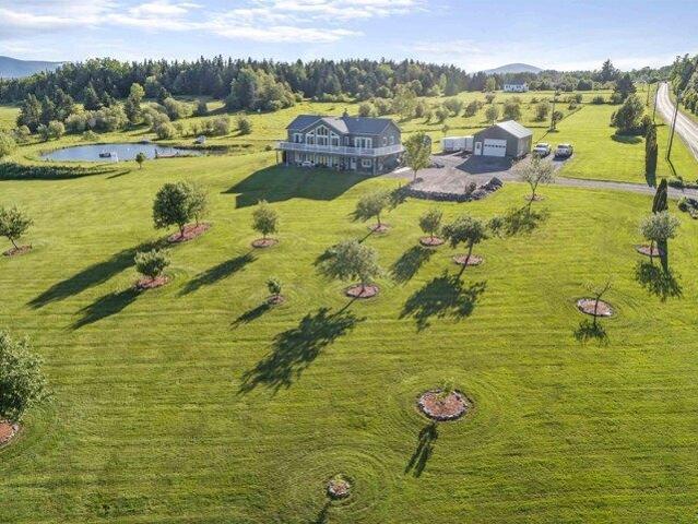 4 bedroom, Colebrook NH 03576 104691112