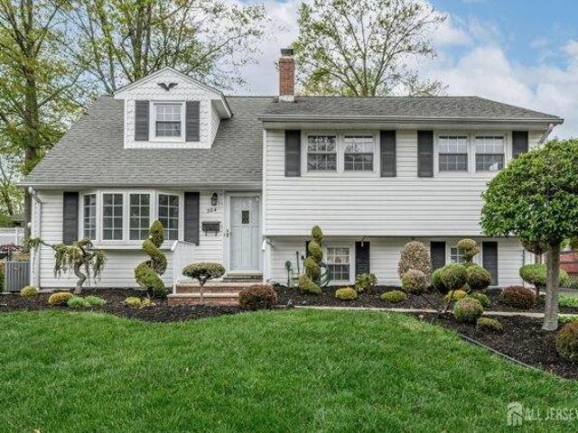 4 bedroom, Colonia NJ 07067 102216213