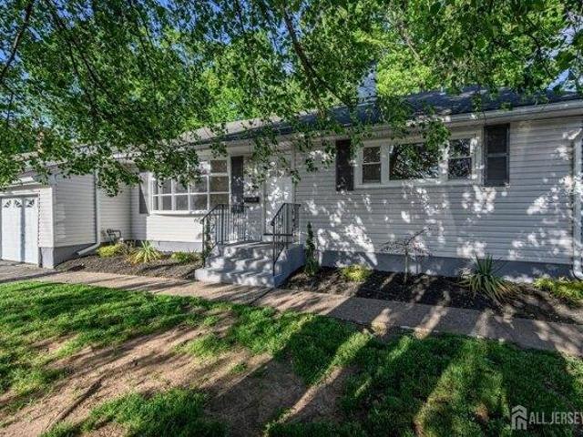 4 bedroom, Colonia NJ 07067 105123418