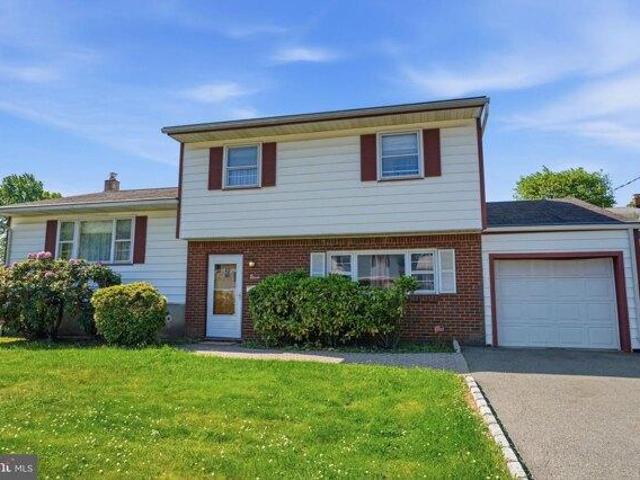 4 bedroom, Colonia NJ 07067 105172562