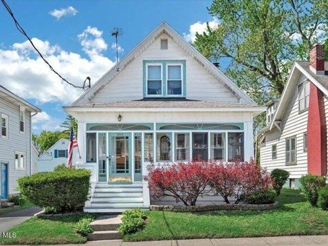 4 bedroom, Colonie NY 12189 103623027
