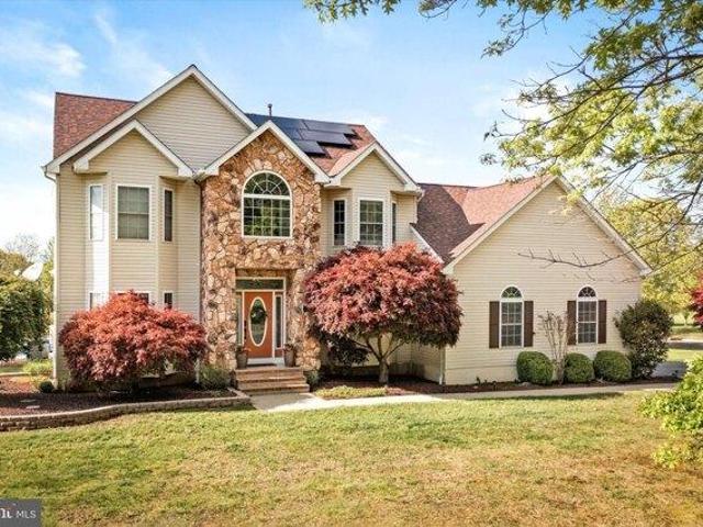 4 bedroom, Columbus NJ 08022 LS102282678