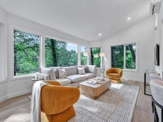 4 bedroom, Concord MA 01742 104830901