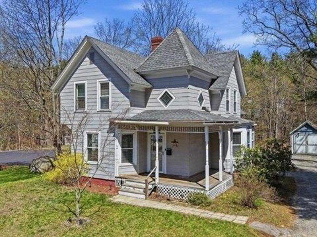4 bedroom, Concord NH 03301 102372162