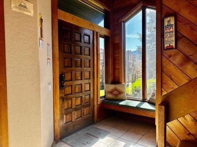 4 Bedroom Condo for Rent at 418 Snowcreek Rd, Mammoth Lakes, CA 93546 Snowcreek