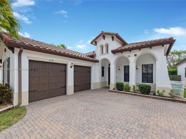 4 bedroom, Cooper City Fl FL 33024 102588077