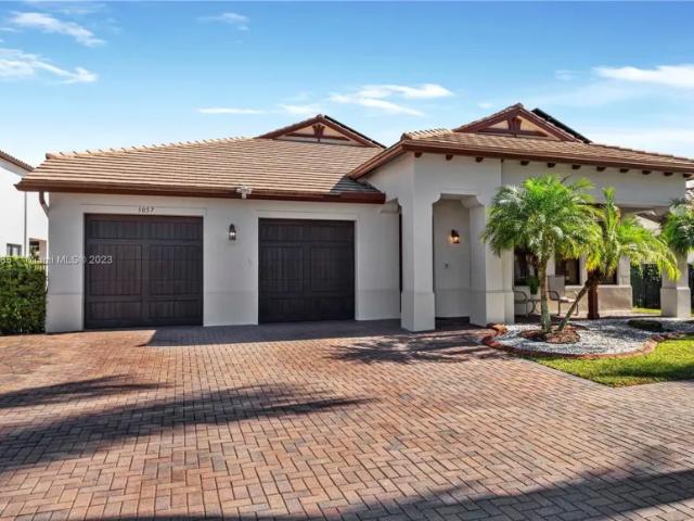 4 bedroom, Cooper City FL FL 33024 102659036