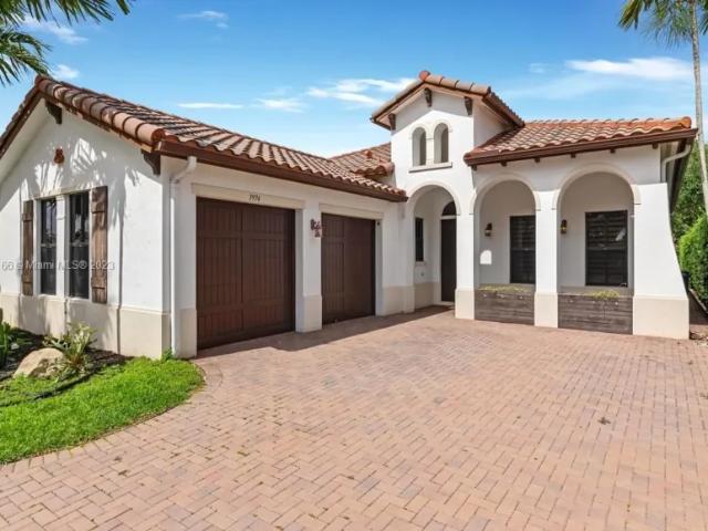 4 bedroom, Cooper City FL FL 33024 102715817